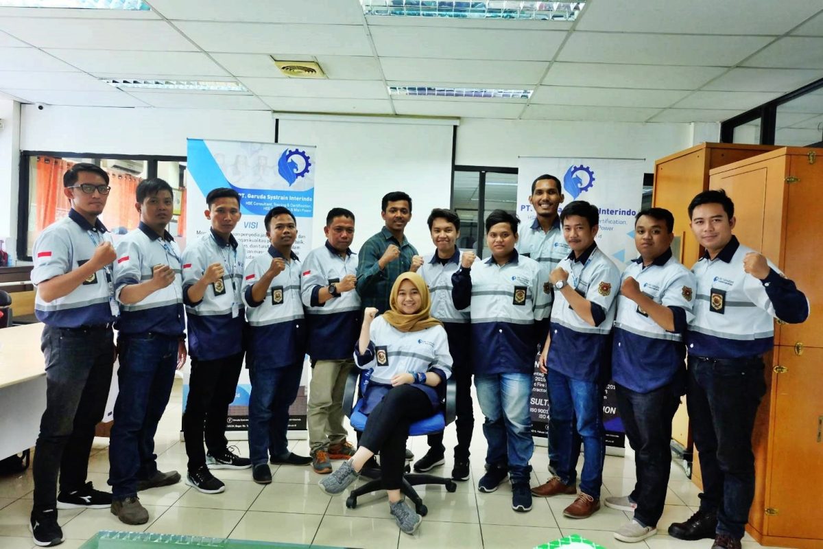 Training AK3 KEMNAKER - Garuda Systrain Interindo - Safety Training ...